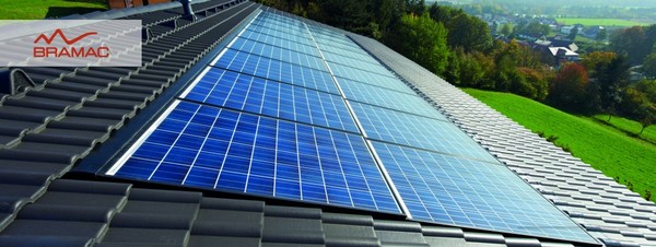 Sistem fotovoltaic Bramac InDaX incastrat in acoperis
